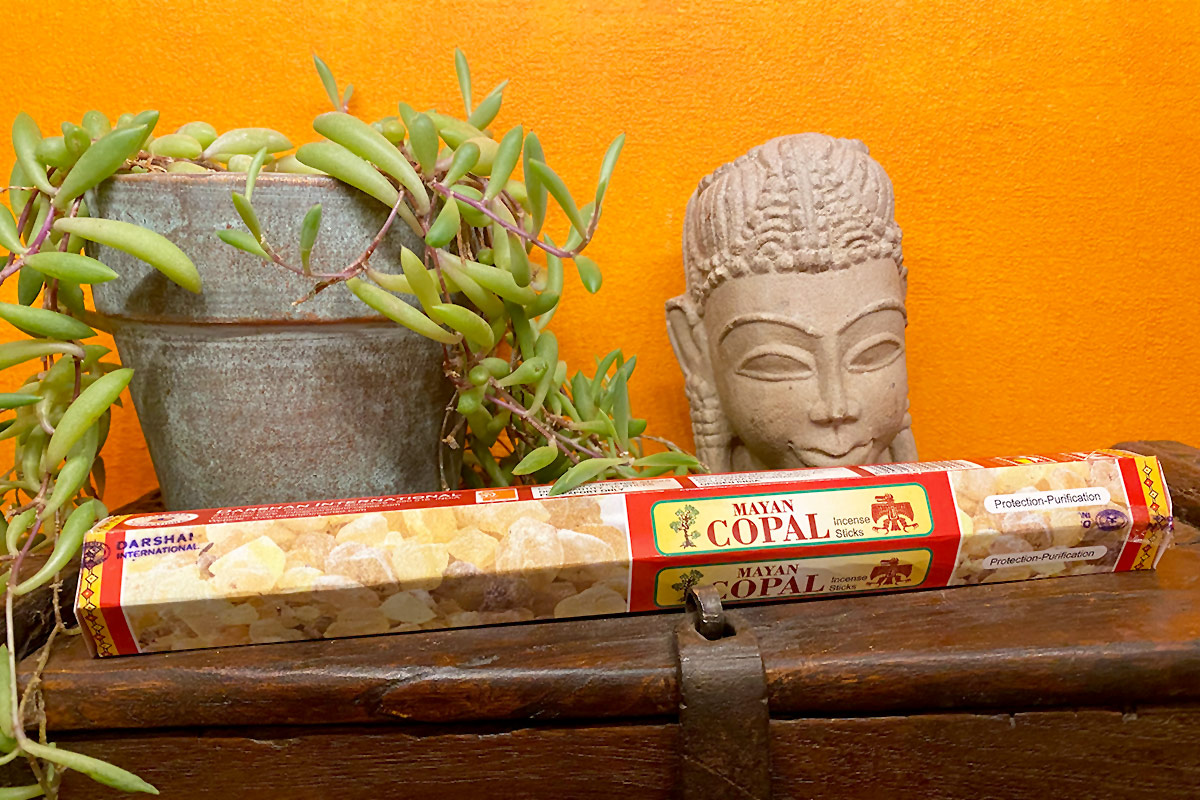 Mayan Copal Räucherstäbchen von Darshan im Ganesha Online Shop